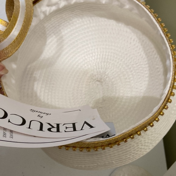 Verucci | Accessories | Nwt Beautiful Church Dress Hat By Verucci ...